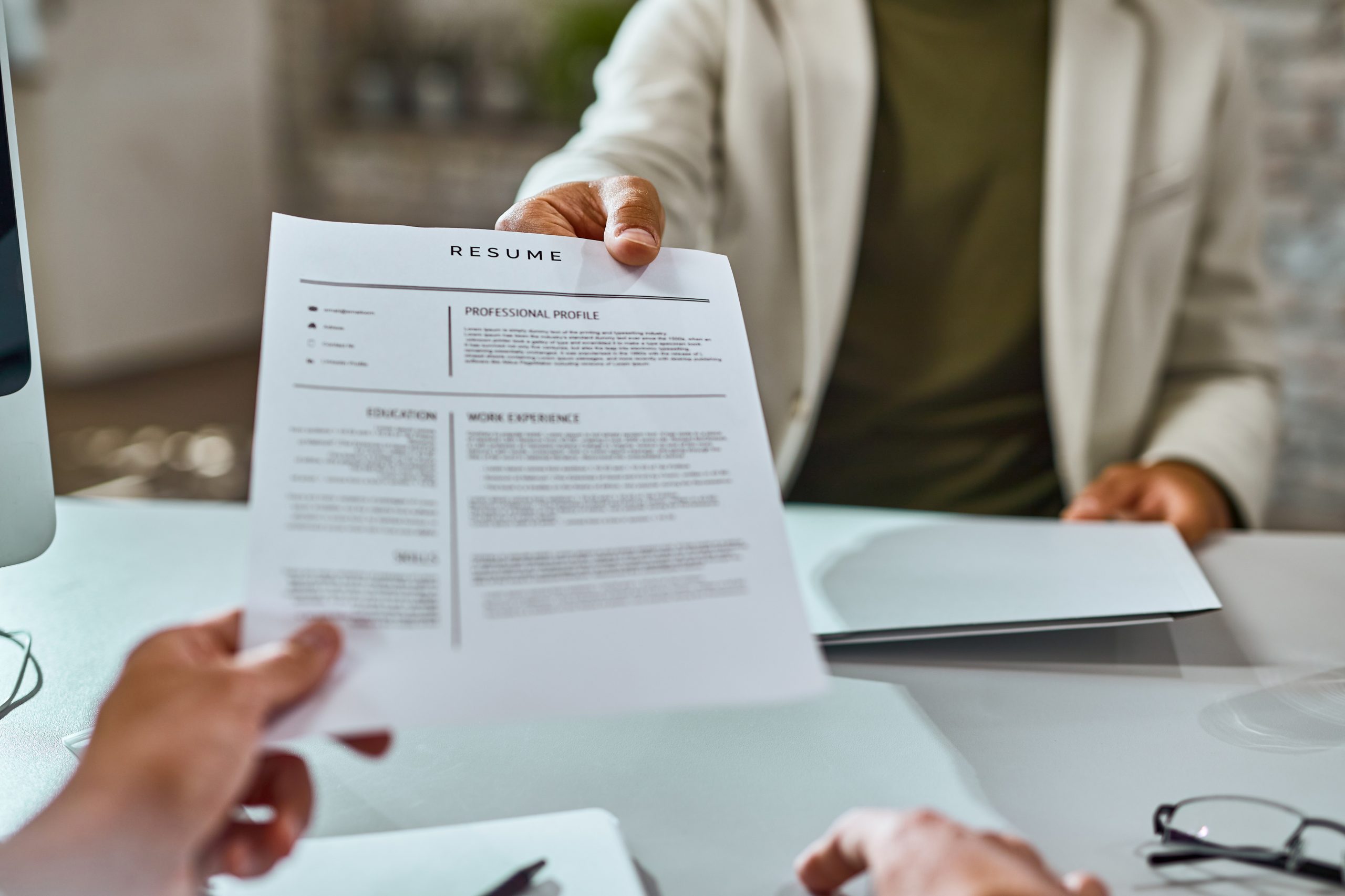 How to Write a Job-Winning Freelance Translator's CV | EC Innovations